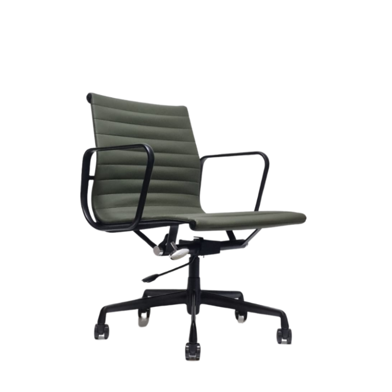 Aura Chair | Capisco Fitout Seating